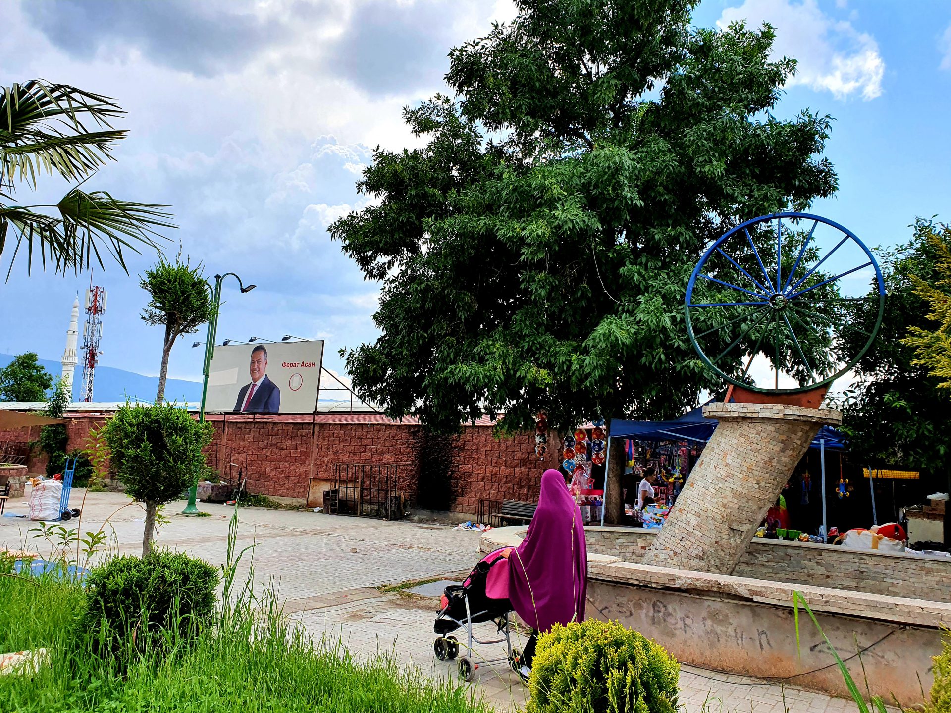 Roma-Siedlung Shutka: Besuch an der Endhaltestelle • Sarah Kolumna